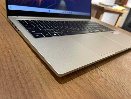 Samsung Galaxy Book, USA, Core i5 1135G7 2.40 GHz, 8GB LDDR4 4267MH