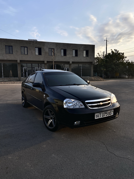 1.8 aftomat lasetti sotiladi xolati zo’r tayor mashina xama joyi zo’r
