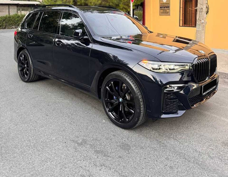 BMW X7 xDrive 40i 2019 год