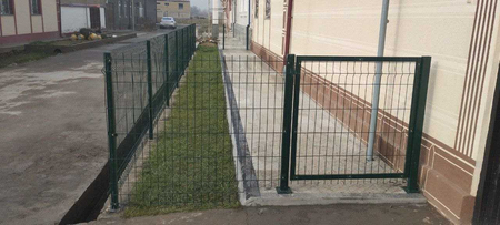 По самой низкой цене с установкой евро сетки.