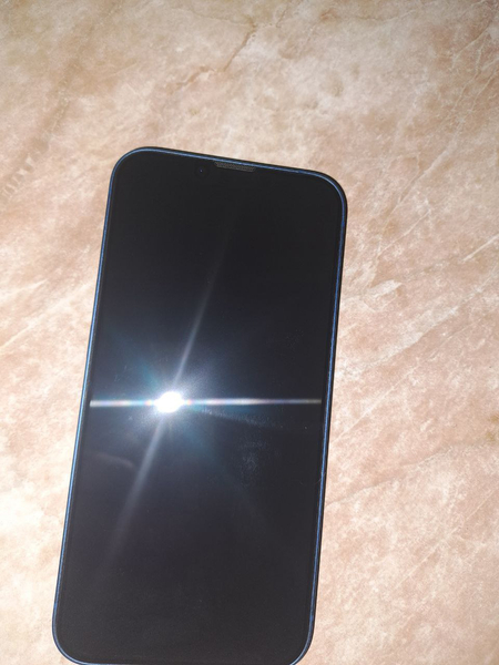 Iphone 13  korobka bor kelishamiz