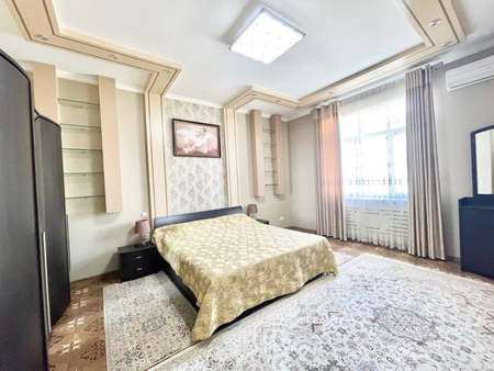 Сдается в аренду 2 ком.квартира 116 м.кв м.Ойбек Новостройка