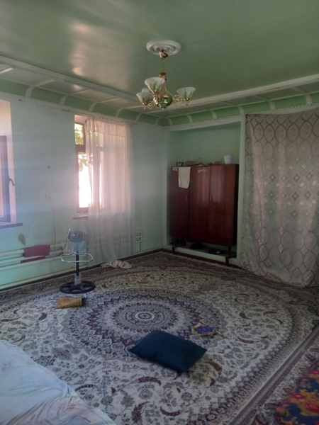 Uch tepa sakokiy