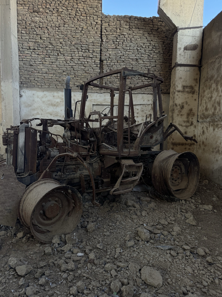 Class arion 630 traktor sotiladi yonga mator karobka peredoklar yaxshi