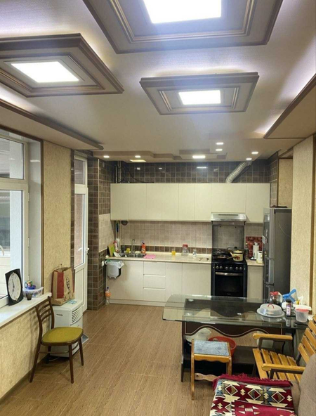 Продаю дом
Думбрабад, 16 гор. больница
3,5 соток
7 комнат
400 м2