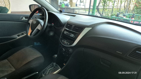 Hyundai  Accent зўр холатда