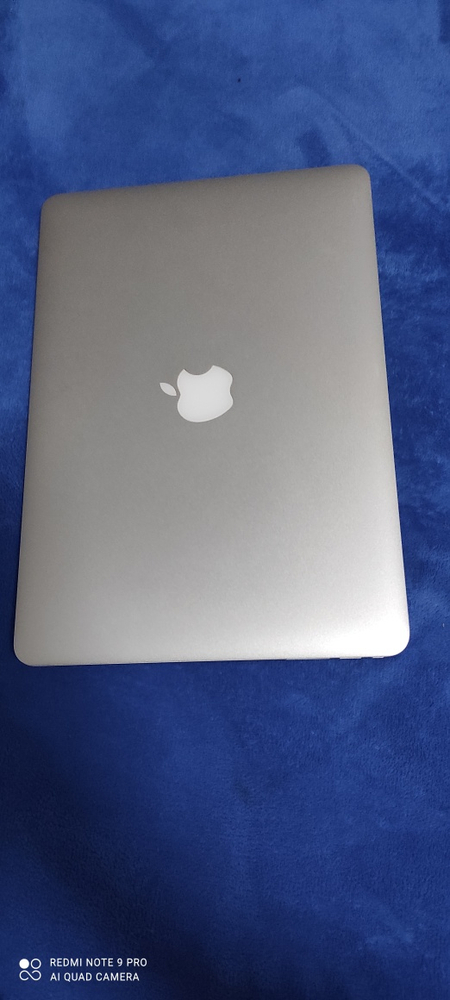 Mac Book Air sotiladi