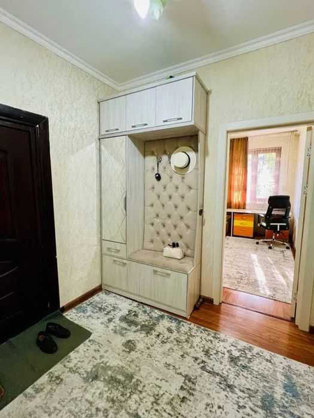 Продаю 3/2/4 Авиасозлар 3 площадью 63м2