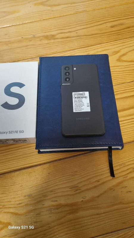 Samsung S21 FE яхши холатда