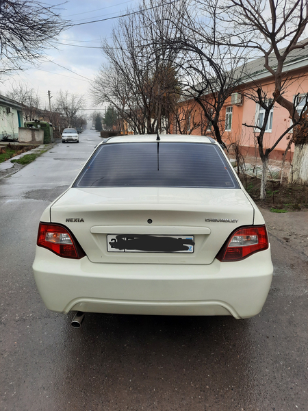 Срочно сотилади.