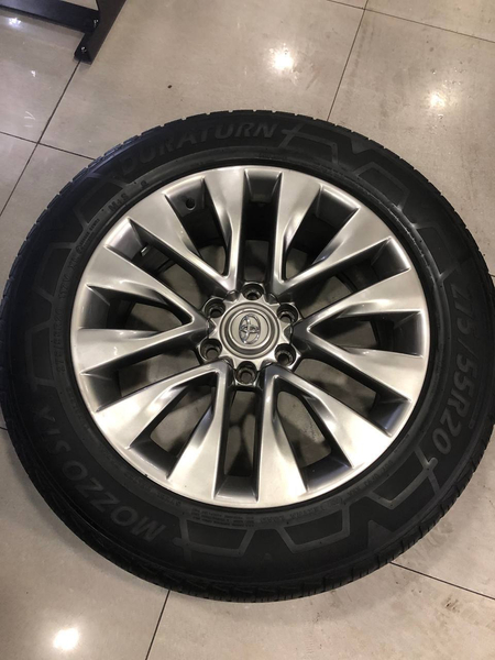 duraturn mozzo stx 275/55/R20