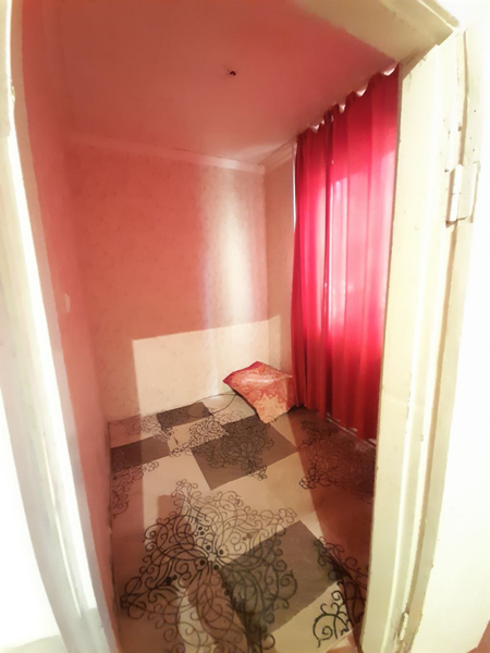 Феруза , таксопарк, Экобазао  1/1/4 . Два входа . 34 кв.м
