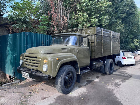 Zil bortli 130 metan