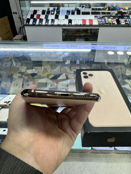 iPhone 11 Pro Max 512 gb gold