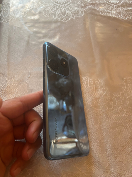 Tecno Spark10c pro 64g