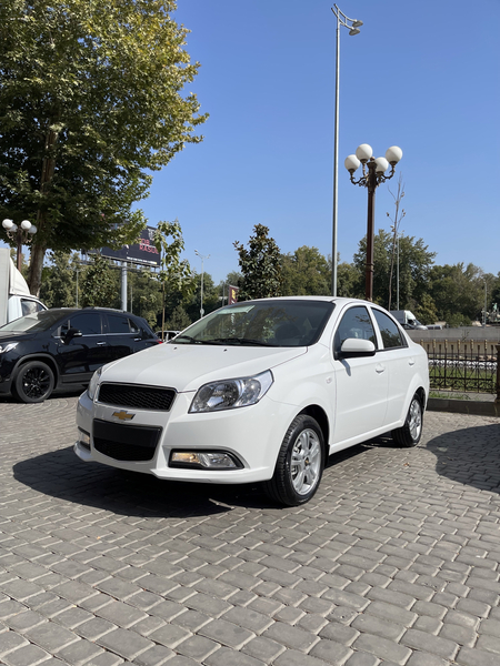 Yengi Nexia 3 poz 4 Nasiya Savdoga Sotiladi.