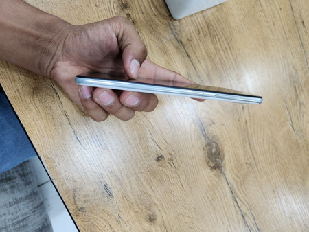 Samsung Galaxy A30