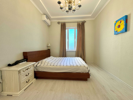 СРОЧНО! Продается евро дом Яккасарай махалля РАКАТ 300 м2 (96825)