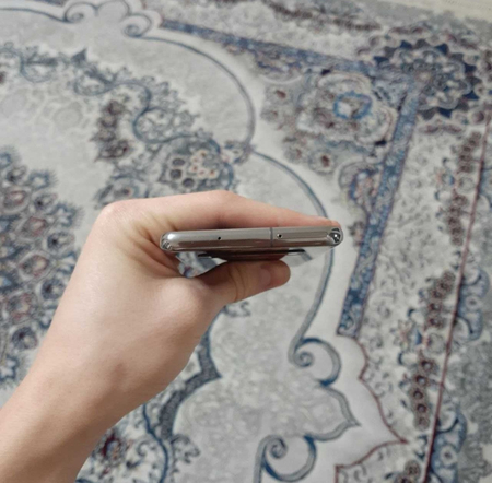Samsung Galaxy S 10