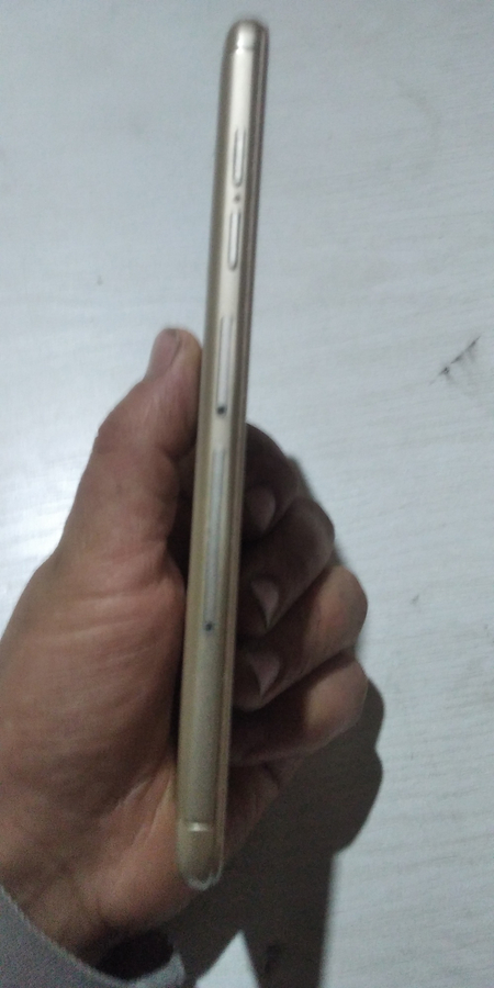 Samsung Galaxy J7+