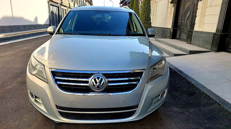 Volkswagen Tiguan 2008 yil 176 min probeg tozza