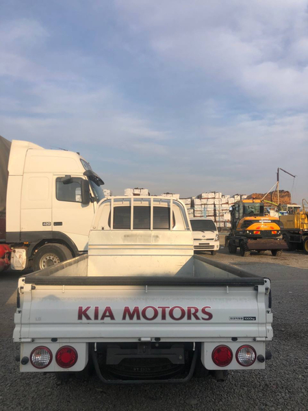 KIA BONGO 2022 yil propan zavatiskoy