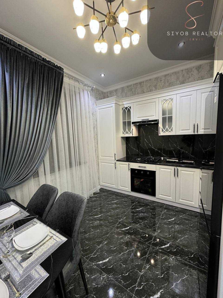 №2948/2652.Продается 4х-комнатная квартира в Новостройке.
