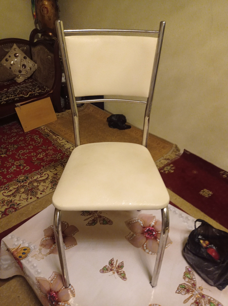 Продам стол стулья