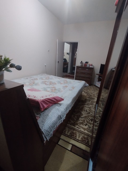 Olmozor tumani  Qorasaroy 3/4/9/  80m2