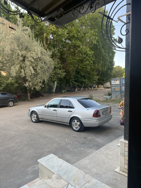 1997 W202 C180 автомат, кондиционер, круиз