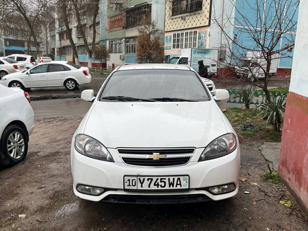 Chevrolet Gentra comfort plus 2 pozitsiya