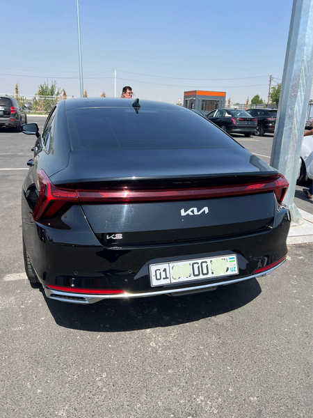 KIA K 8  Продаётся ! Сотилади !
