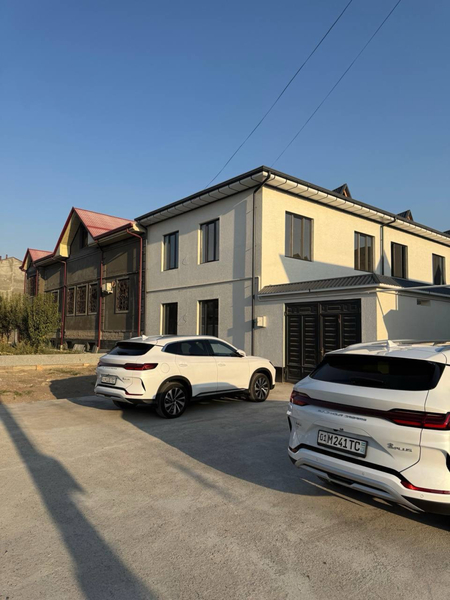 Продается Таунхаус в Янгихаетском районе 1 сотка