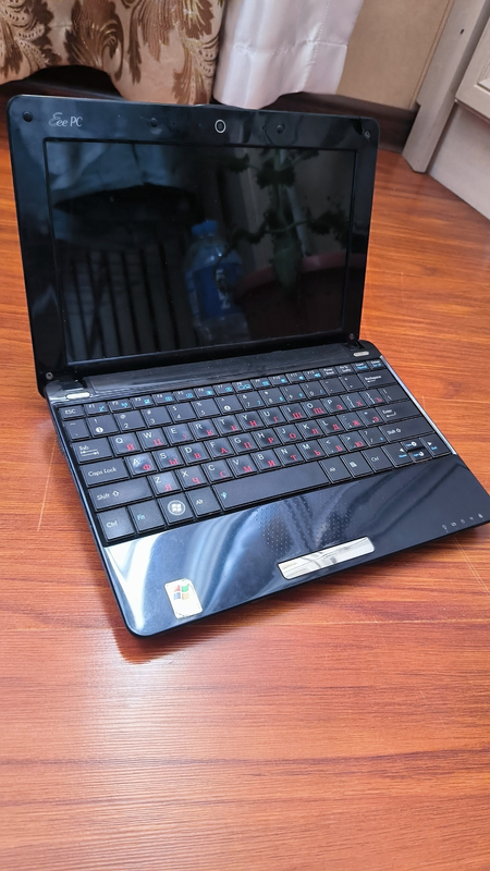 Продам б/у нетбук Asus EEE
