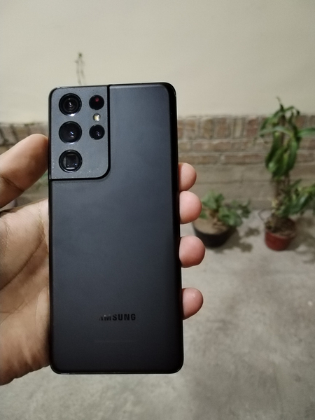Srochno Samsung s21 ultra 5g 256. 12 sotiladi