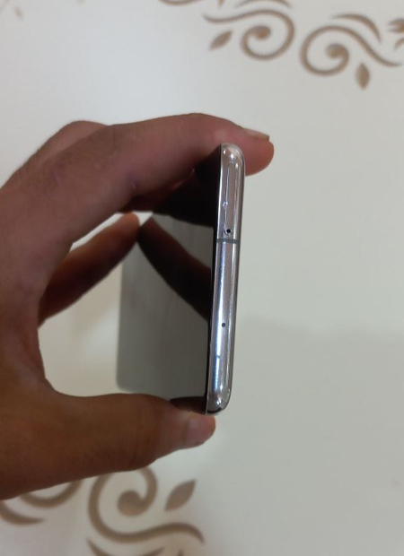 Samsung S20 Plus 12/256 gb