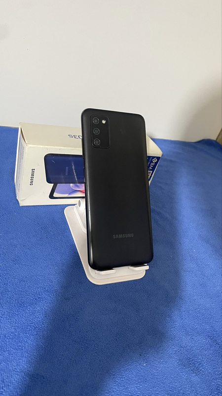 Galaxy A03s sotiladi