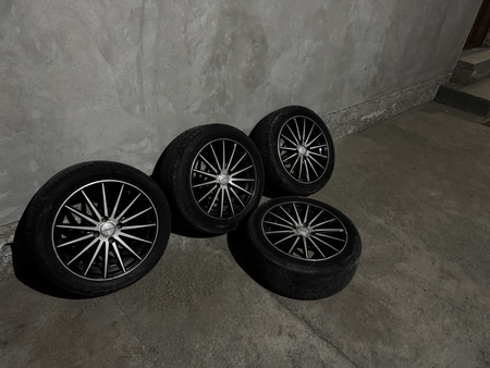 205.50.R16 Vossen diska