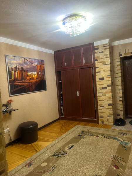 Аренда квартиры  3 комнатная 120 квадратных метров