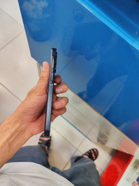 Samsung A15.  Ideal