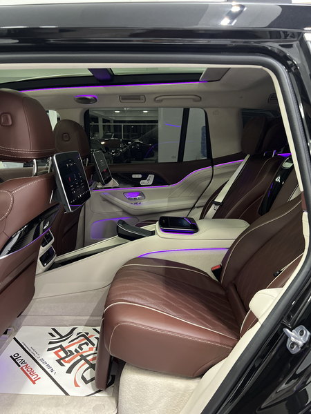 Mercedes Benz GLS600 Maybach