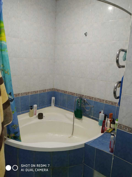 Продается 3 - ком кв А.Югнакий