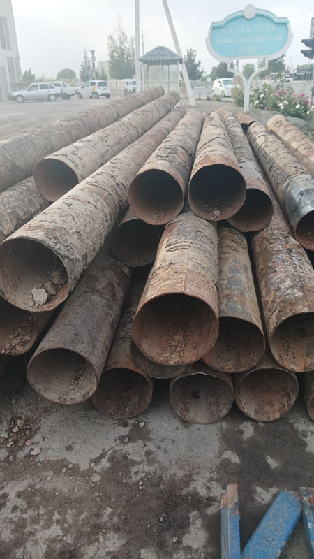 300 truba 250 Metr