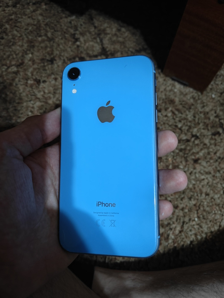Продам или обмен Iphone XR 64 gb