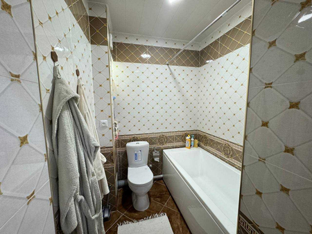 Эълон№4338   3  хонали янги қурилган.