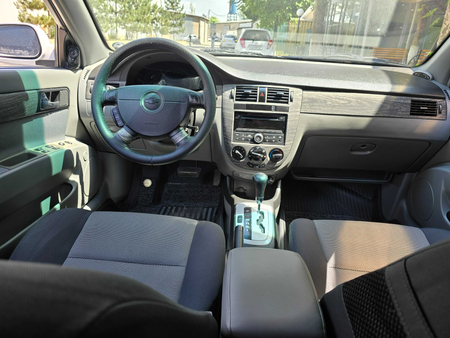 Lacetti 2-позиция 1.8 мотор