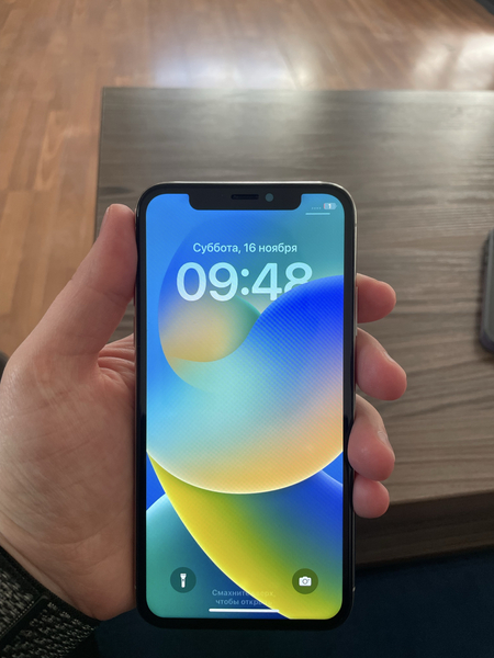 Iphone X sotiladi