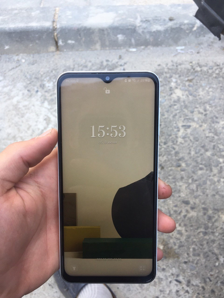 Samsung Telefon
Rangi: OqSamsung Telefon 64/4
Aybi: Yo‘q
M