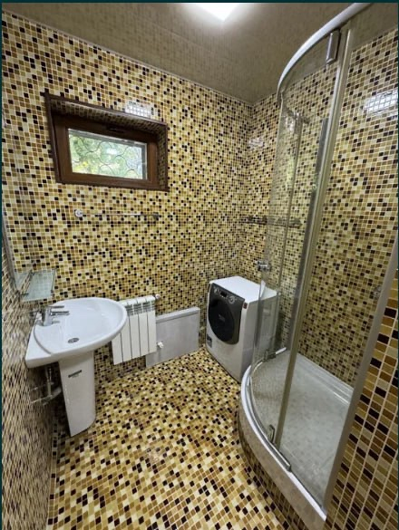 Ц1 продам 2/2/4 77серия .Т. Не торец Эко парк