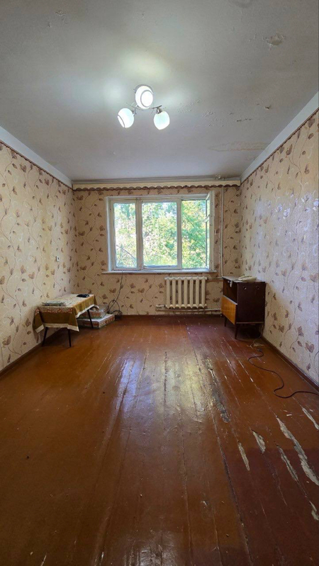 1 Ком/3 этаж Продаётся‼️ балкон есть Чиланзар 9 кв